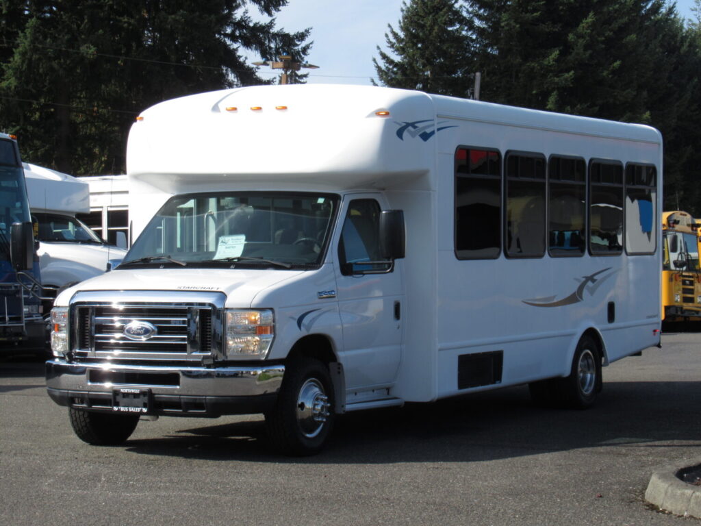 2015 Ford Starcraft Allstar 20 Passenger ADA Shuttle Bus - S00763 ...