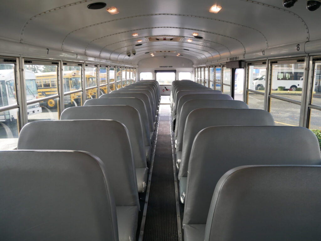2006 Thomas Saf-T-Liner FE 83 Passenger School Bus - B71029 | Northwest ...