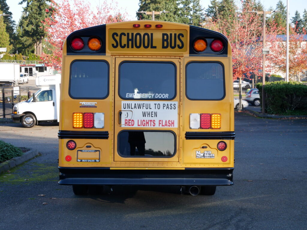 2013 Chevrolet Thomas Minotaur 20 Passenger School Bus - B12698 ...