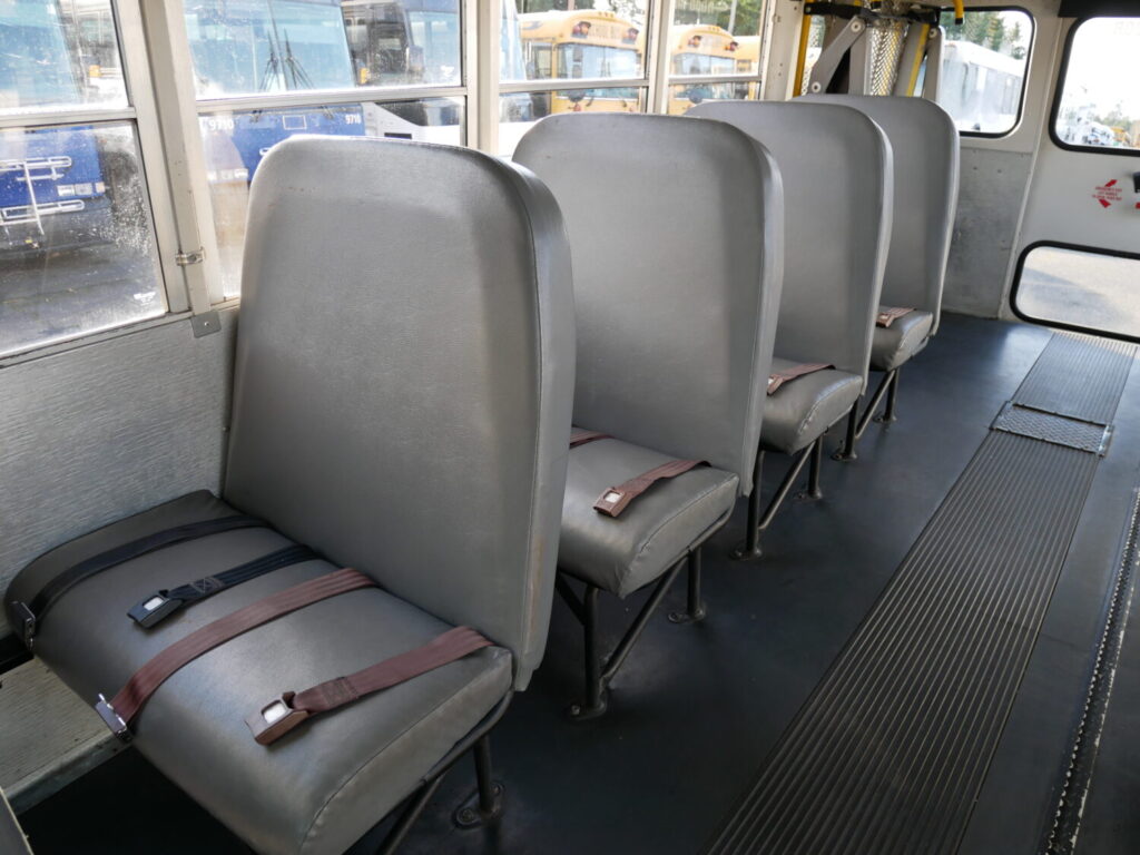 2003 Thomas Minotaur 14 Passenger Type-A School Bus - B85910 ...