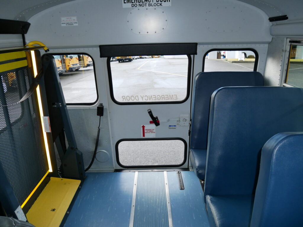 2012 Chevrolet Thomas Minotaur 16 Passenger School Bus - B45166 ...