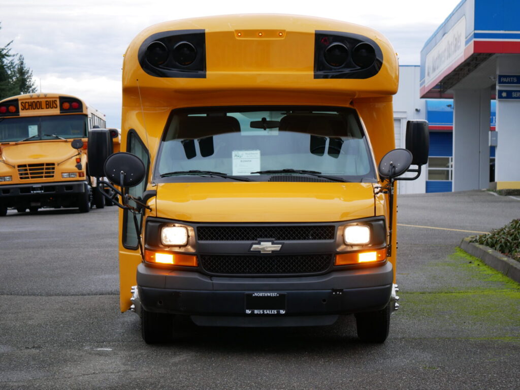 2016 Chevrolet Starcraft Quest 24 Passenger School Bus - B26654 ...
