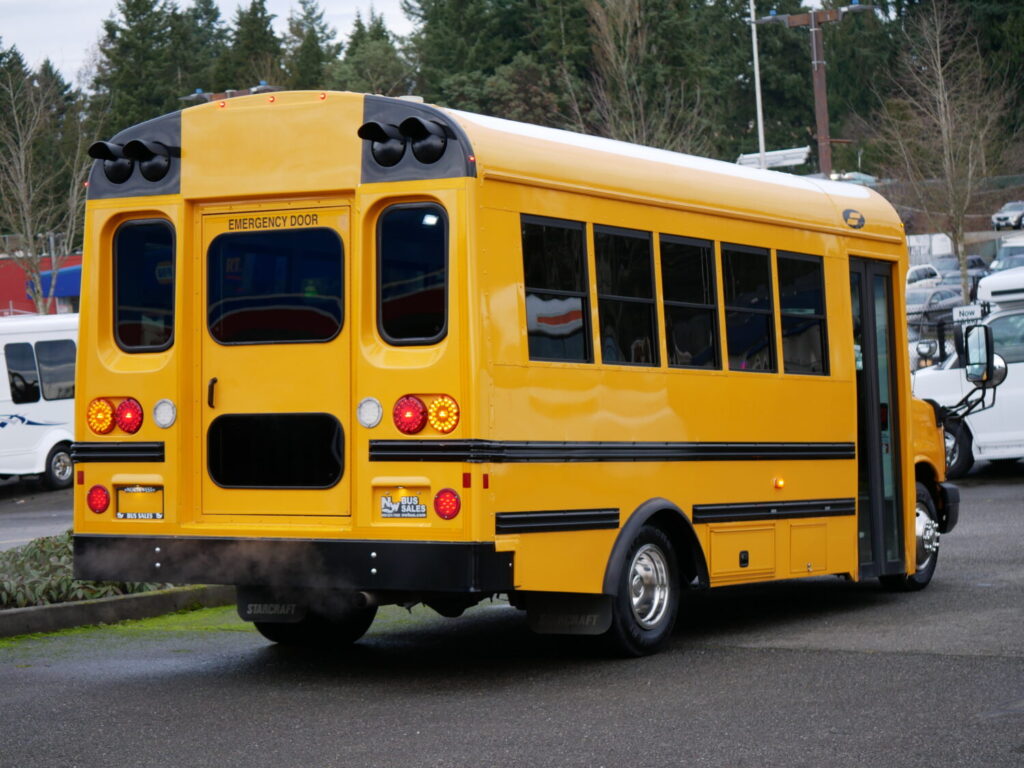 2016 Chevrolet Starcraft Quest 24 Passenger School Bus - B26654 ...