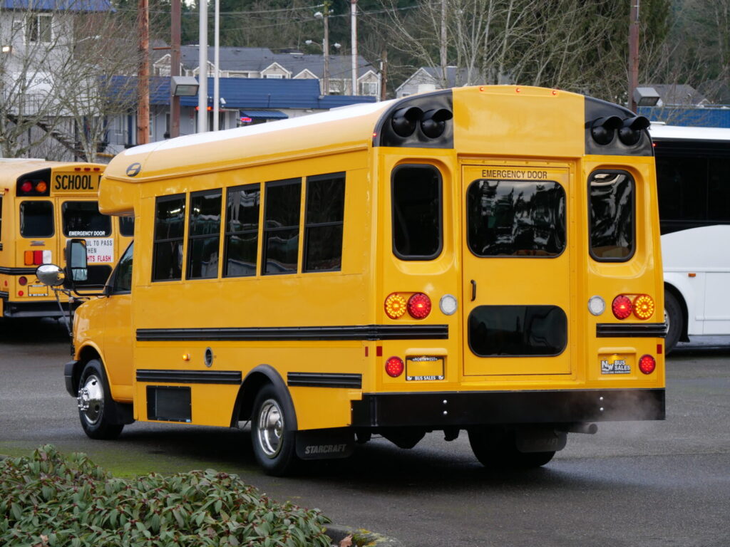 2016 Chevrolet Starcraft Quest 24 Passenger School Bus - B26654 ...