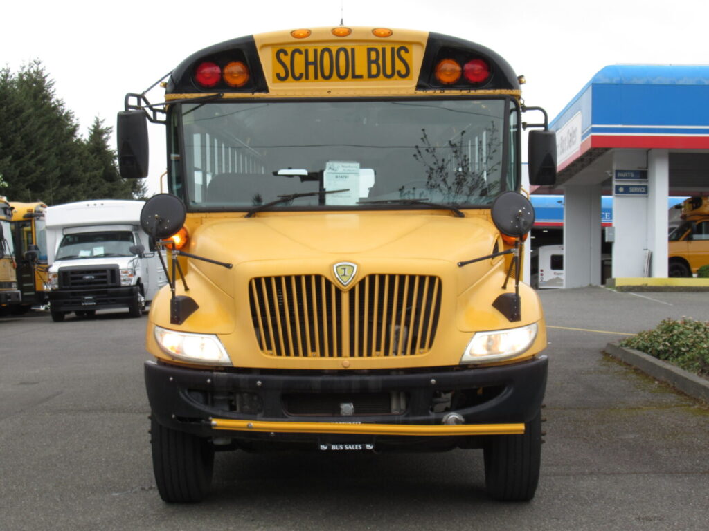 2009 IC CE300 - 12 Row School Bus - B14792 | Northwest Bus Sales, Inc