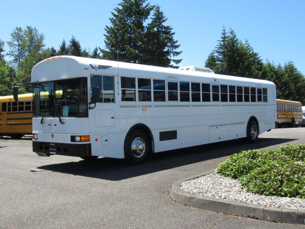 2018 IC RC 44 PASSENGER COMMERCIAL BUS - B73189 | Northwest Bus Sales, Inc