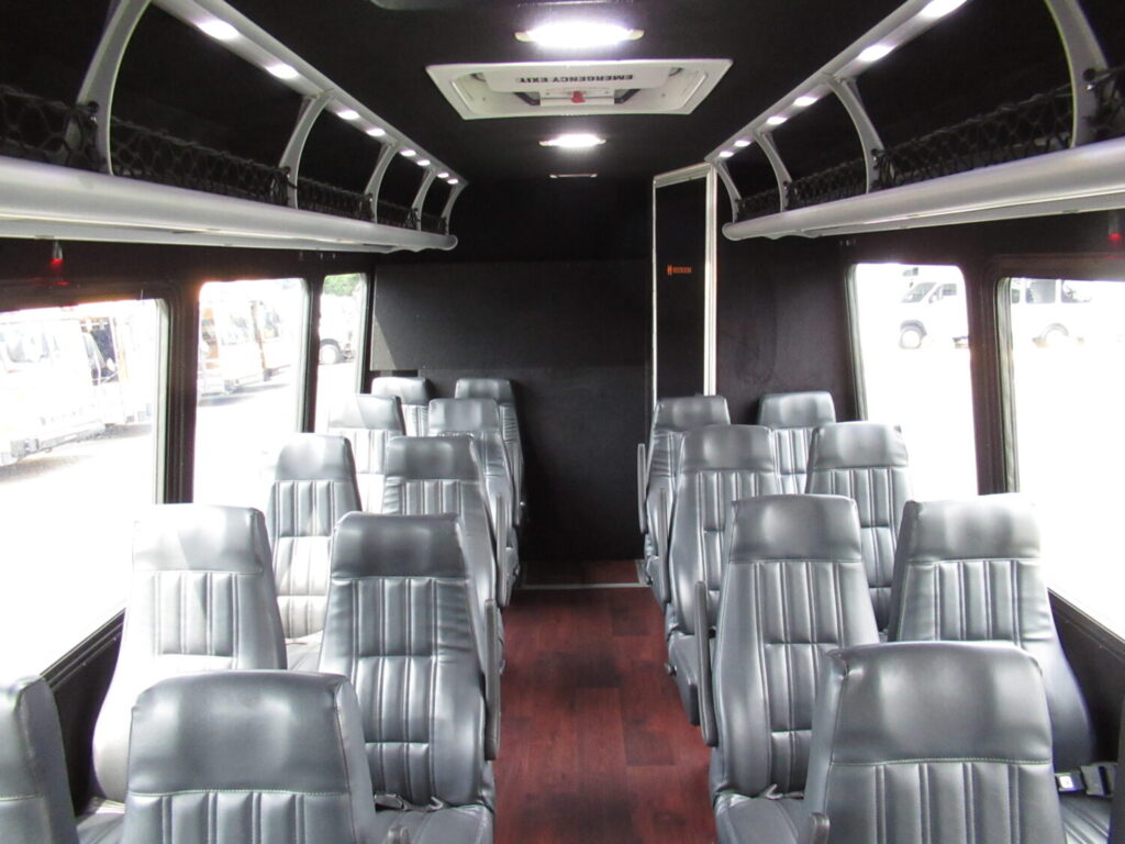 2014 Freightliner Ameritrans 39 Passenger Shuttle Bus - SP2171 ...