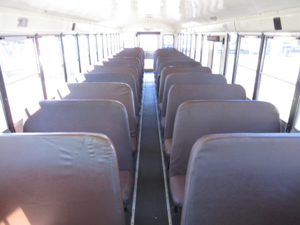 2005 International CE-300 77 Passenger Conventional School Bus - B87792 ...