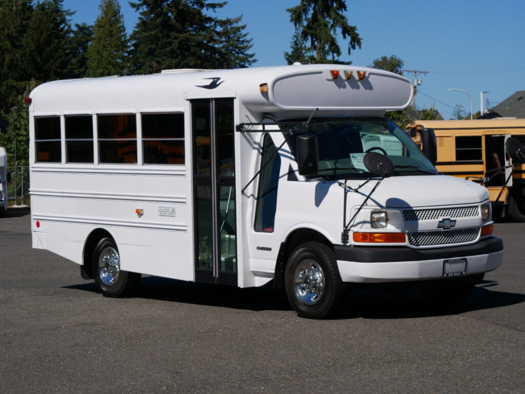 2006 Chevrolet Bluebird Micro Bird 14 Passenger Shuttle Bus - B13123 ...