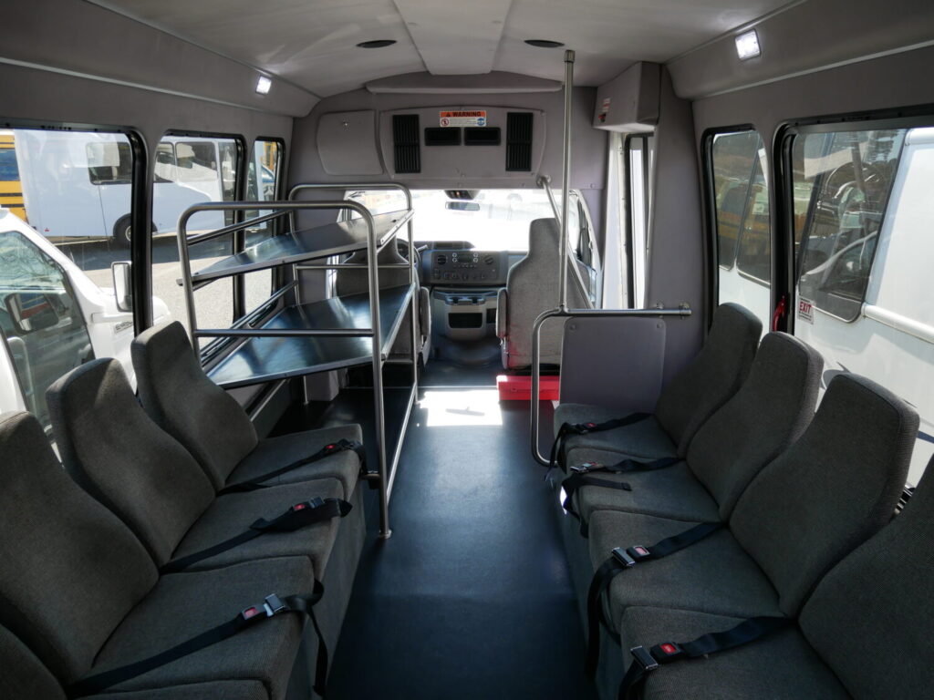 2016 Ford Starcraft 14 Pass w/Interior Luggage Rack Shuttle Bus ...