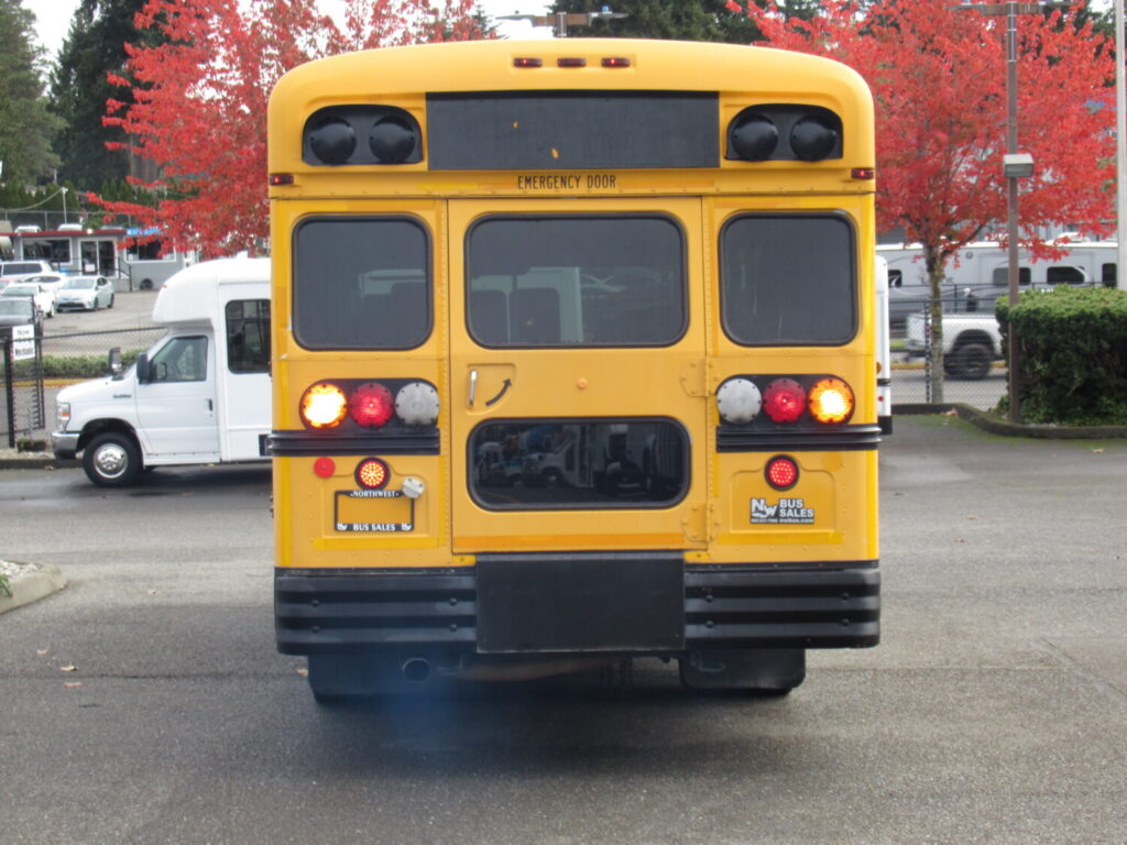 2000 Blue Bird TC-1000 Handy Bus 14 ADA Short School Bus - B89674 ...