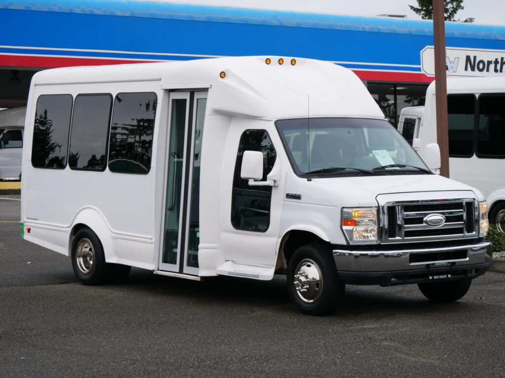 2014 Ford Starcraft Starquest 14 Passenger Shuttle Bus - S46565 ...